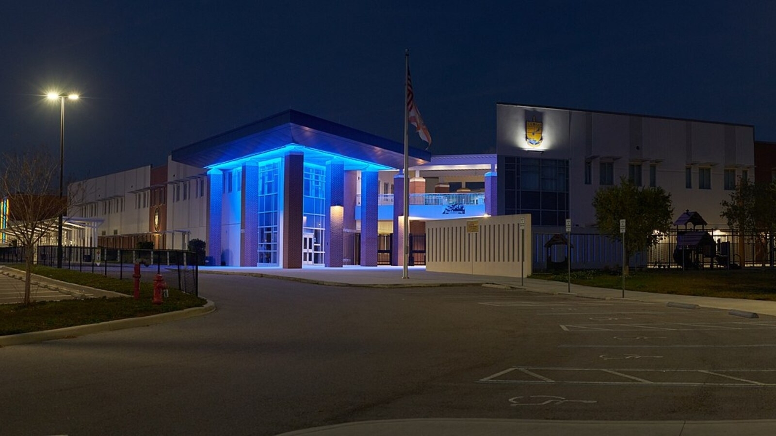 What Is Happening At Largo High? Reports Of Active Shooter, Lockdown In ...
